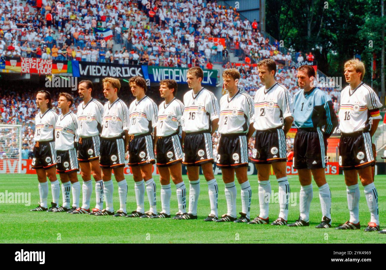 98 world cup team france hi-res stock photography and images - Alamy