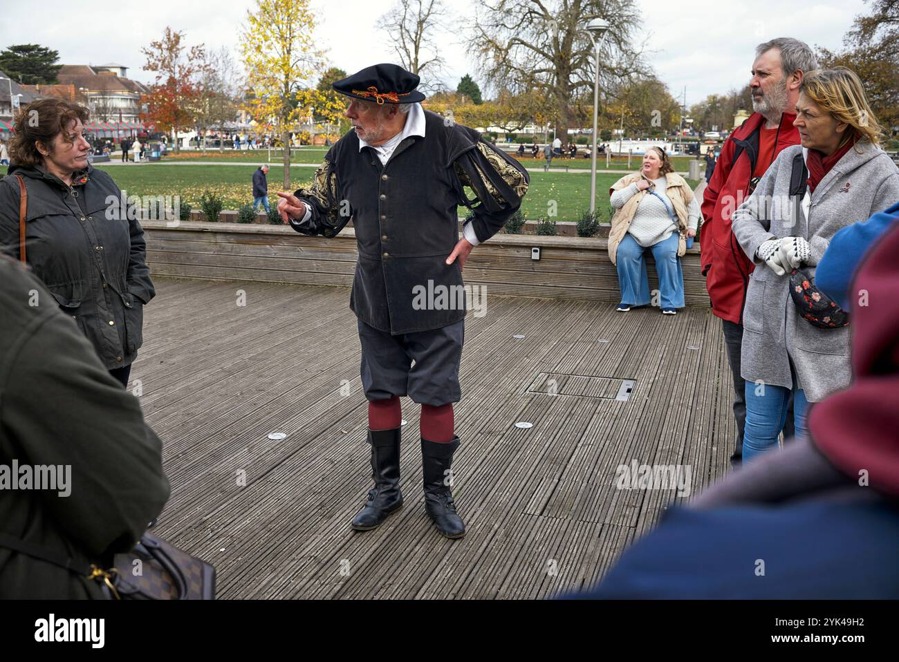 Tour guide dressed as William Shakespeare in traditional Tudor costume ...