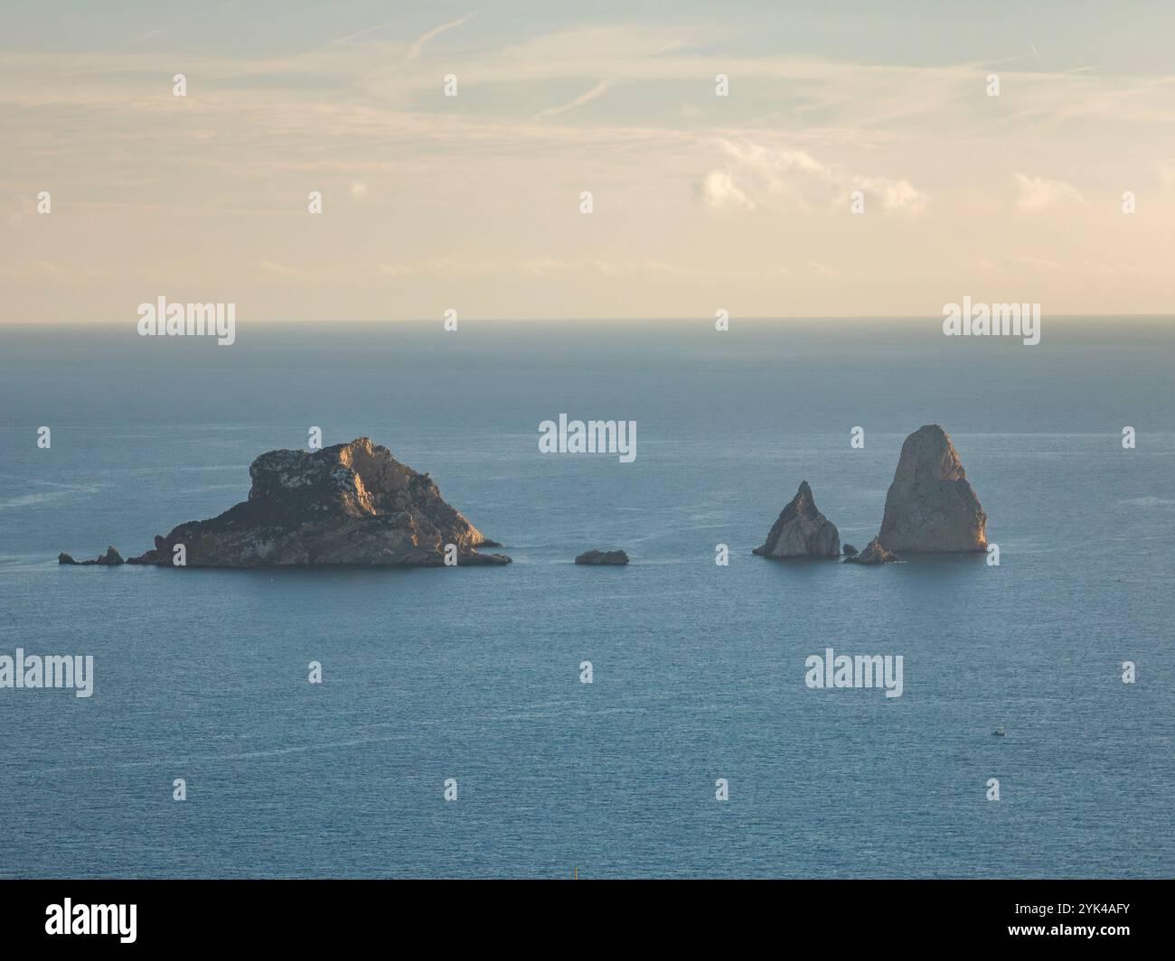 Isla costa brava hi-res stock photography and images - Alamy