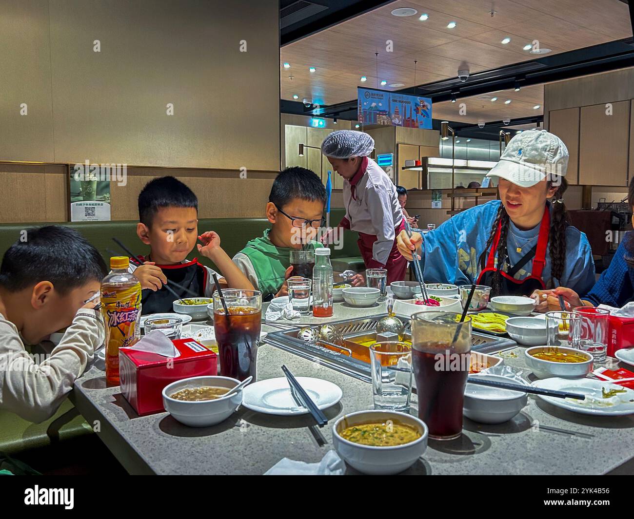 London, England, Group people, CHinese Tourists, Family, Sharing Meals ...