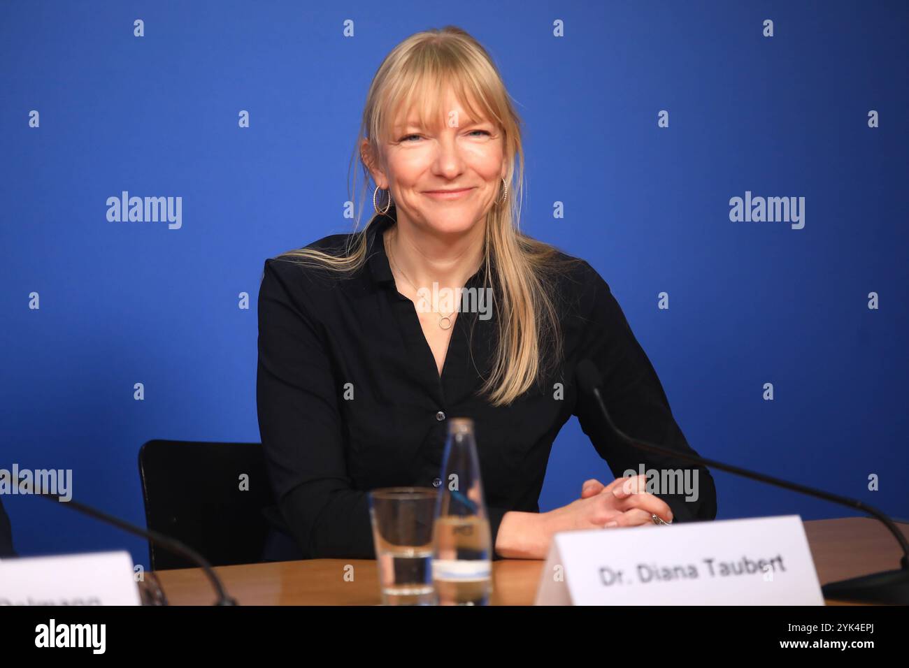 Ehrenpreis Innovator des Jahres 2024 Berlin - 15.11.2024 Dr. Diana ...