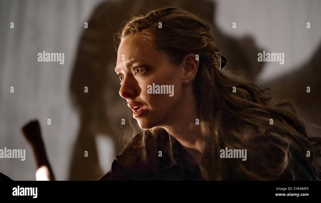 AMANDA SEYFRIED in SEVEN VEILS (2023), directed by ATOM EGOYAN. Credit: Rhombus Media / Ego Film ...