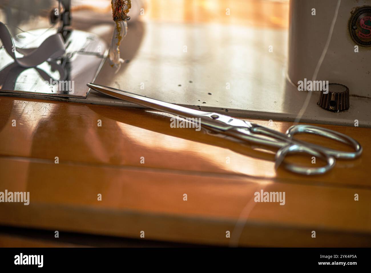 Sewingroom hi-res stock photography and images - Alamy