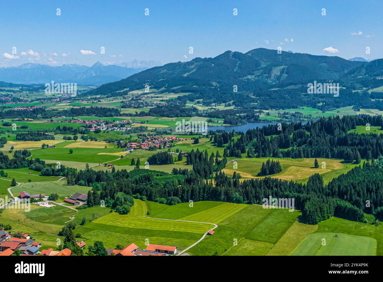 The summery Allgäu around the spa village of Oy-Mittelberg from above ...