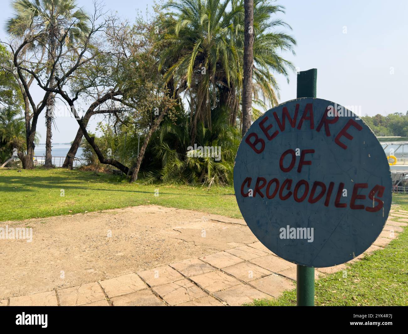 Beware of crocodiles warning sign hi-res stock photography and images ...