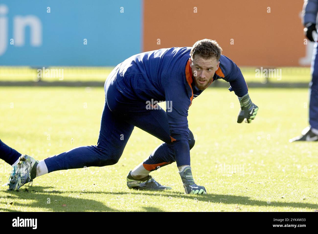 ZEIST - Netherlands goalkeeper Mark Flekken during a training session ...