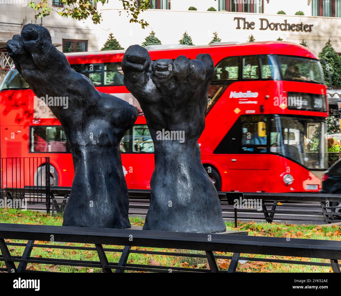 London, UK. 17th Nov, 2024. Autumn sunny weather and the Dorchester ...