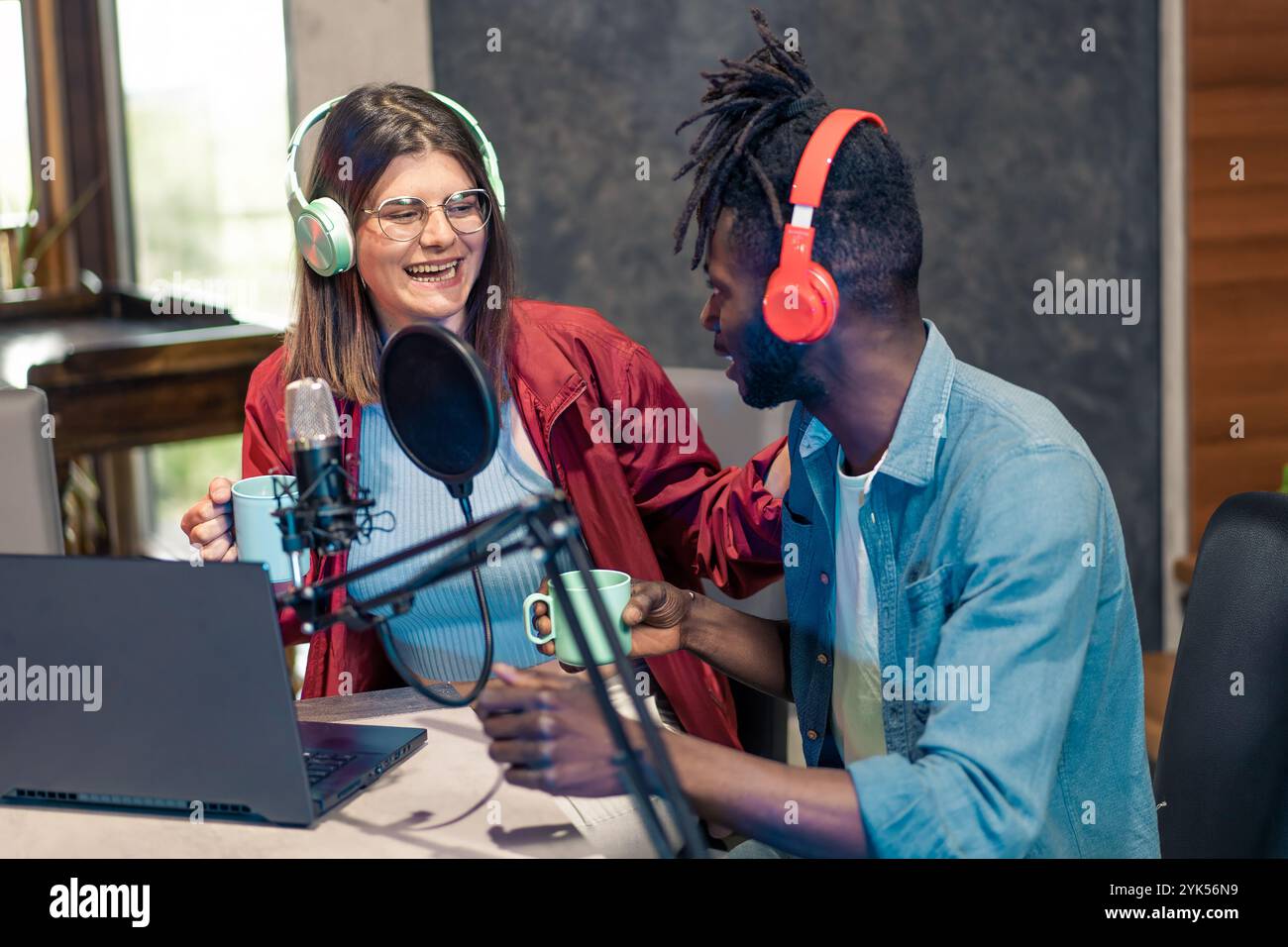 Diverse podcast hosts recording hi-res stock photography and images - Alamy
