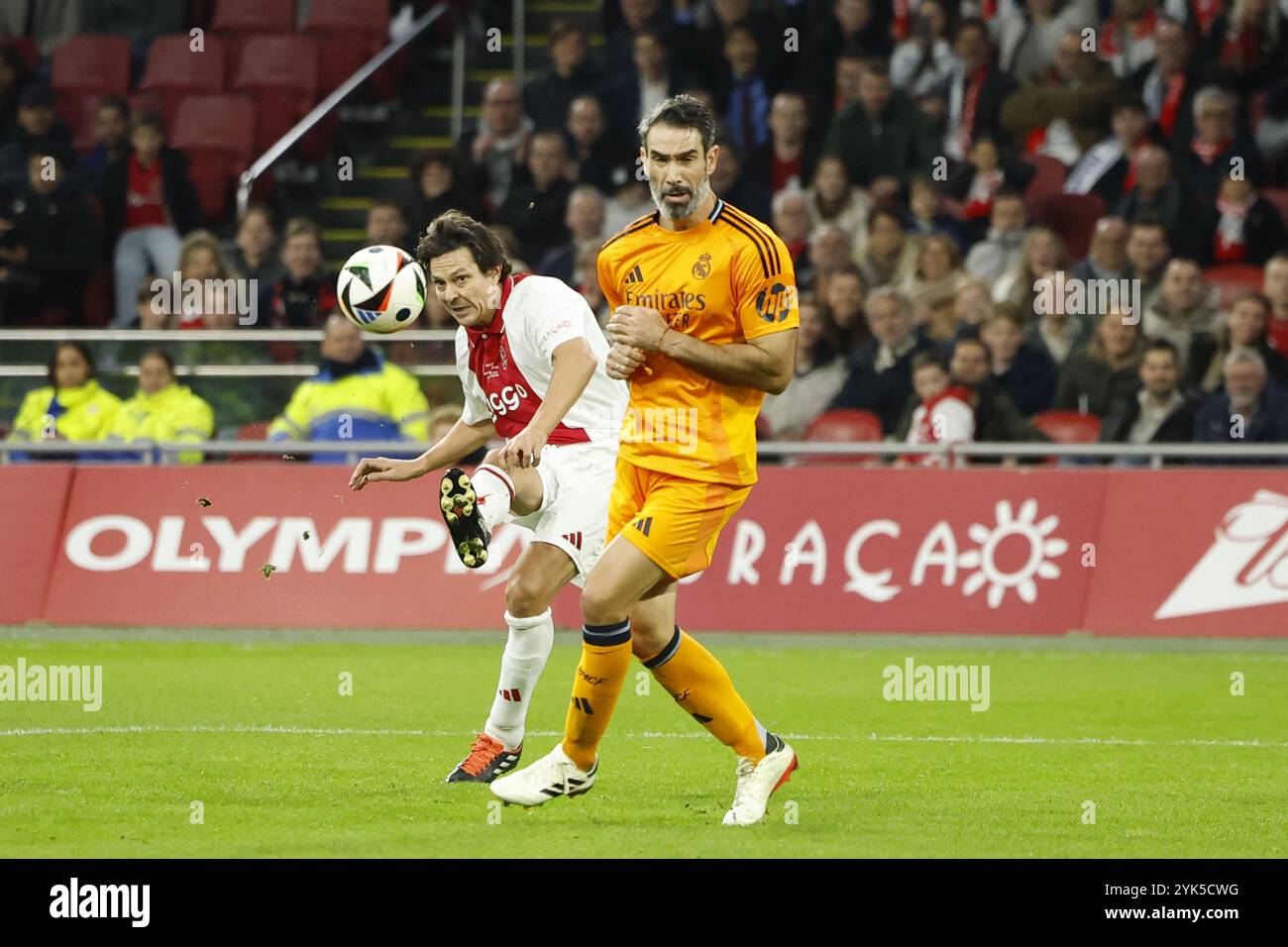 Robin sanz hi-res stock photography and images - Alamy