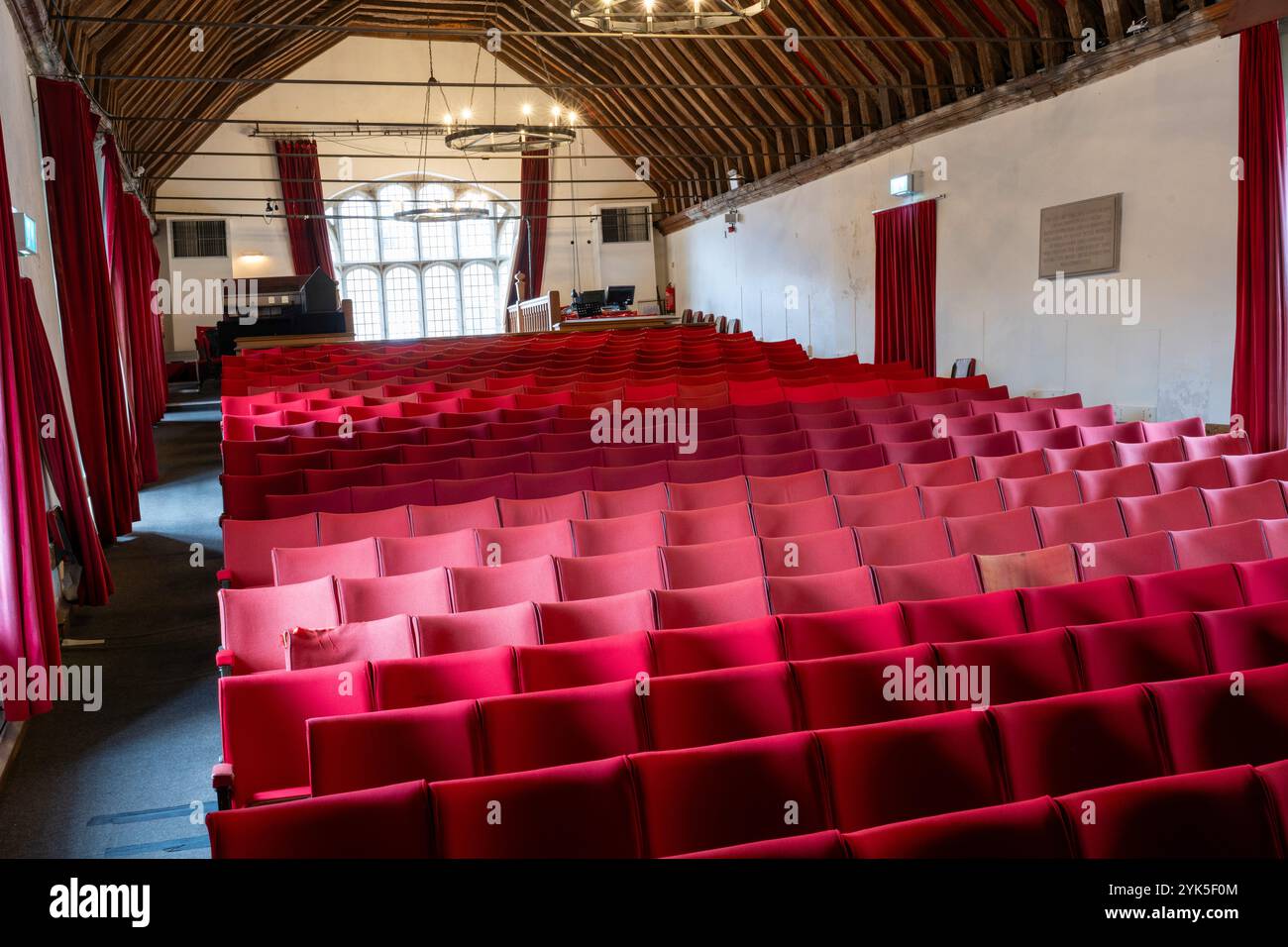 Uk arts theatre interior red seats hi-res stock photography and images ...