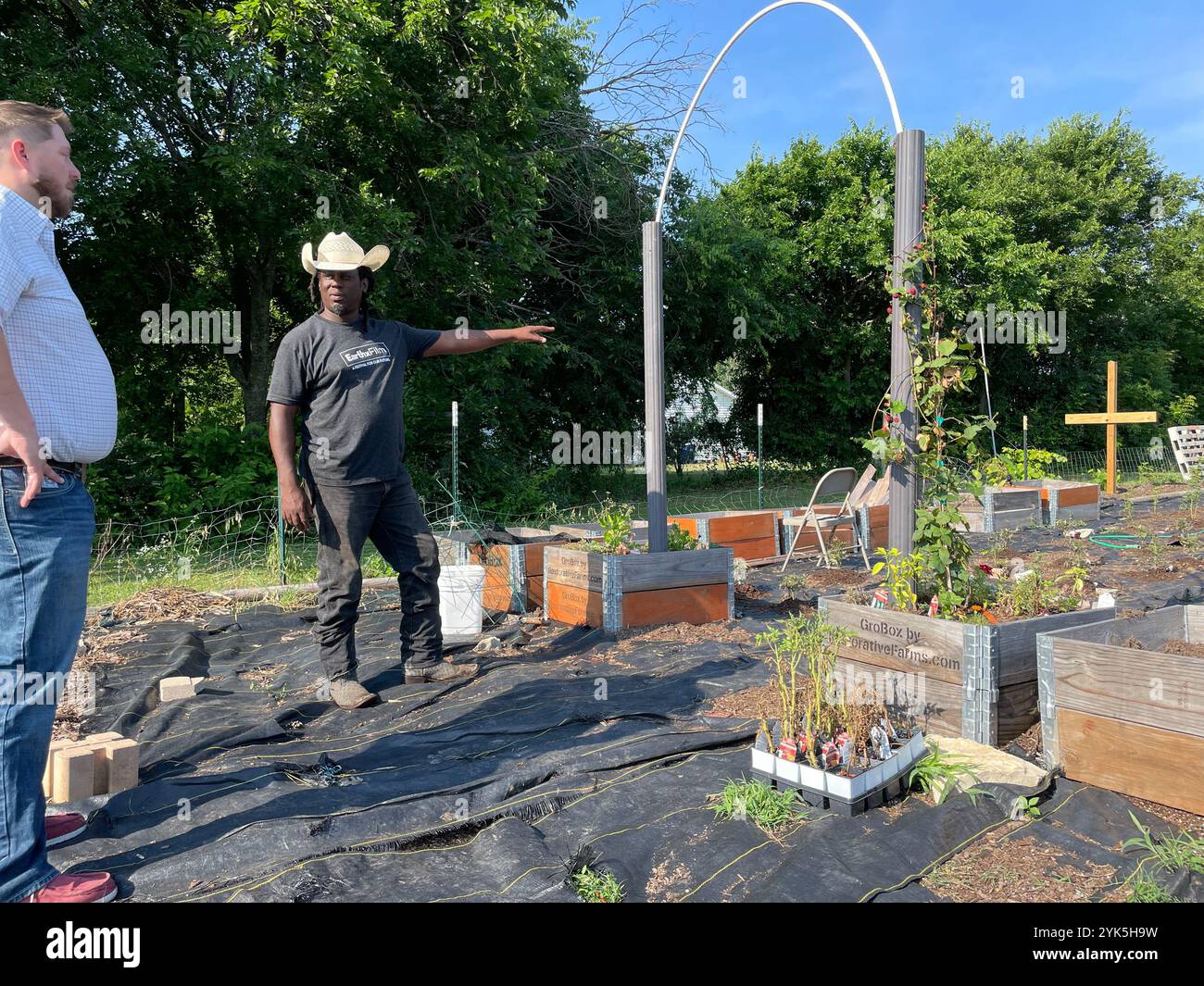 Benefits of urban green spaces hi-res stock photography and images - Alamy