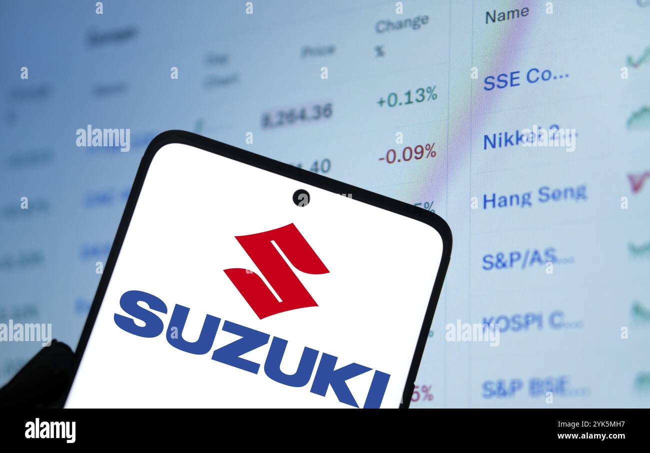 Suzuki logo hi-res stock photography and images - Alamy