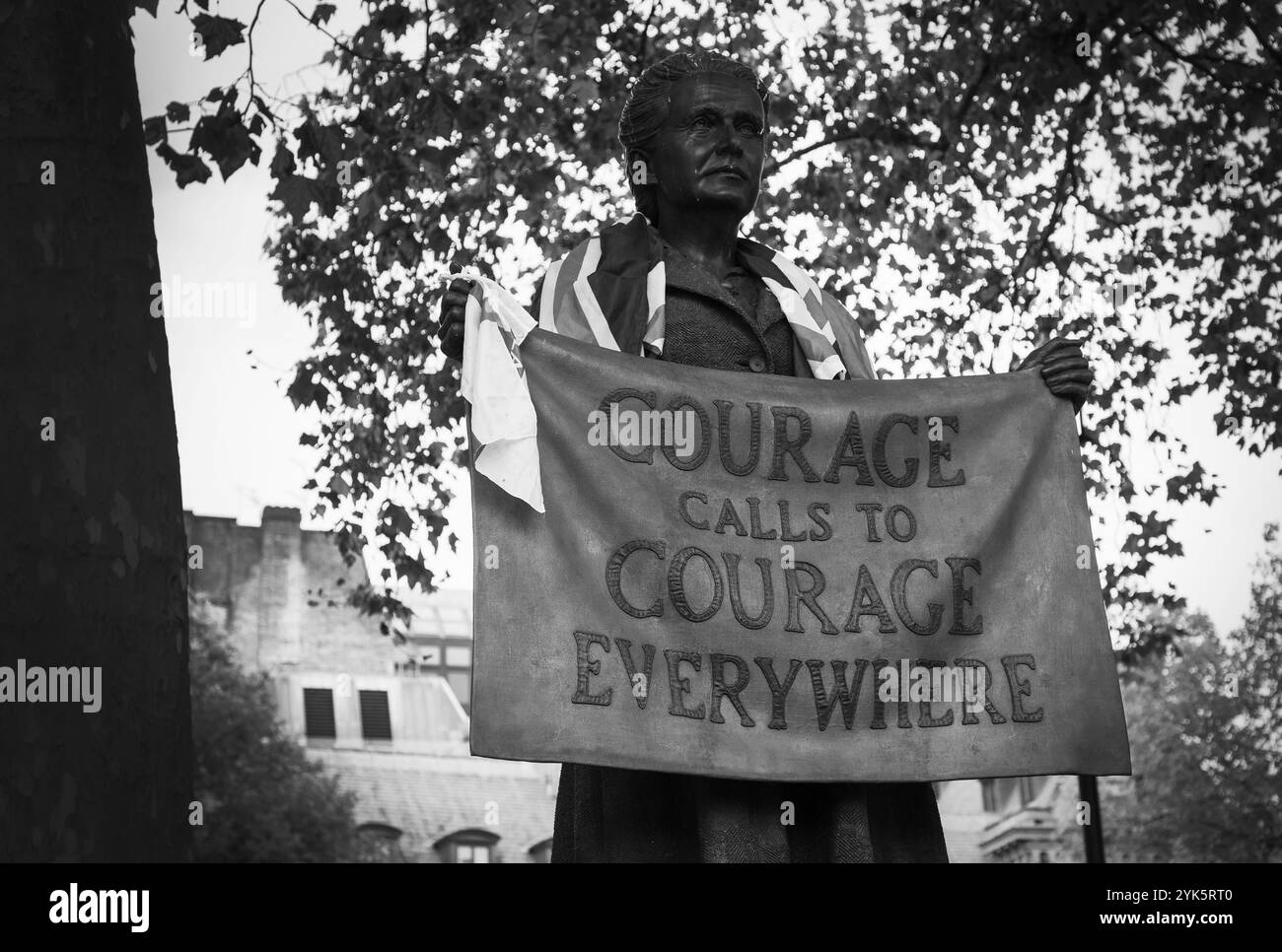 Photograph by © Jamie Callister. Thousands descend on London to attend ...