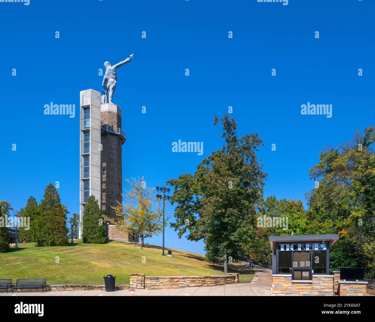 The Vulcan Statue in the Vulcan Park and Museum, Birmingham, Alabama ...