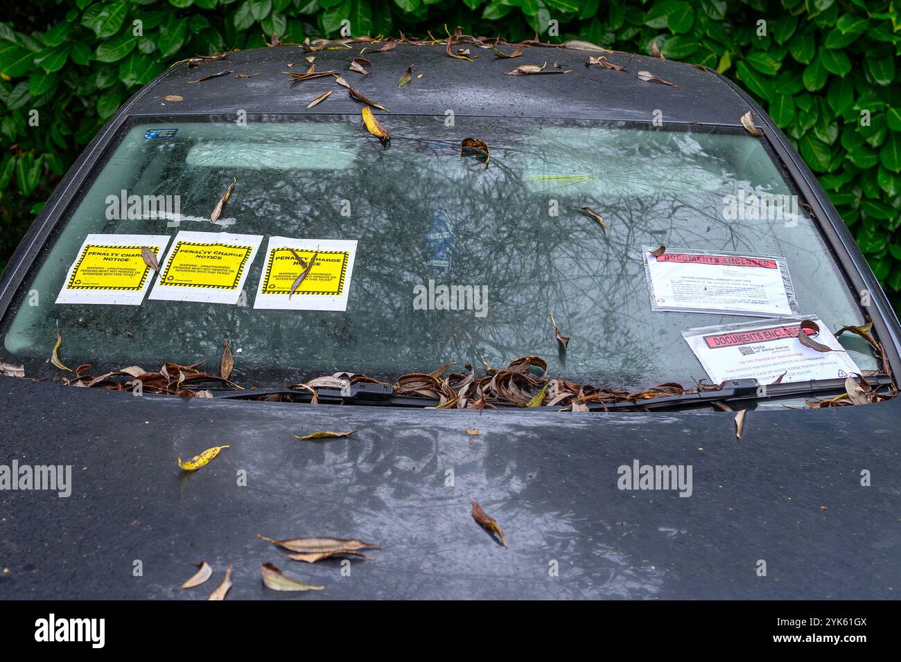 Parking penalty charge notice hi-res stock photography and images - Alamy