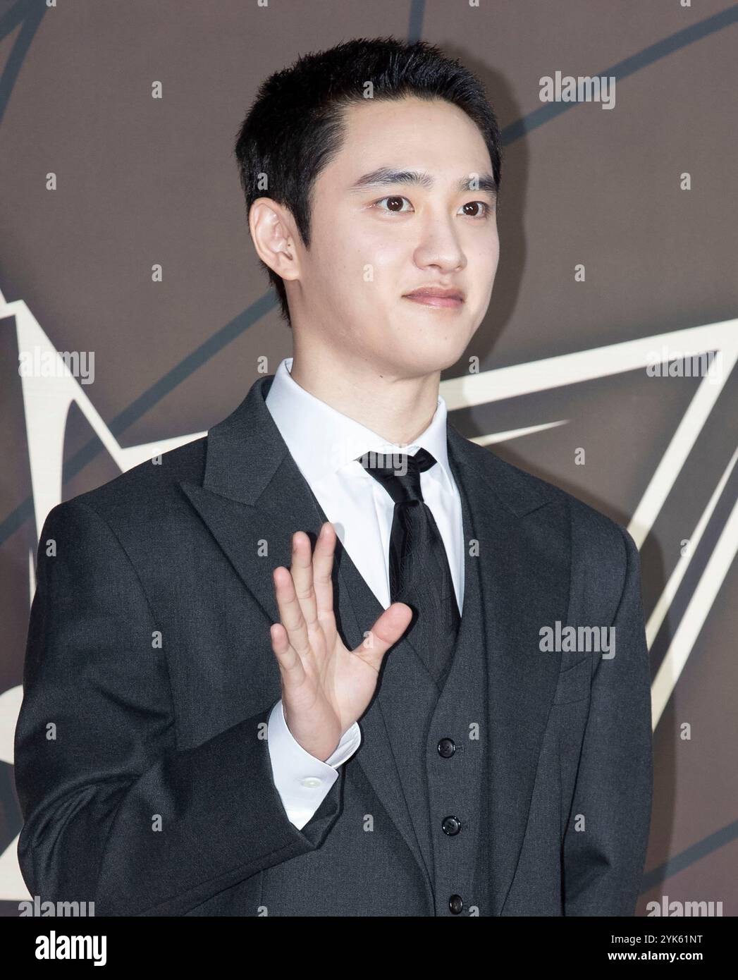 Incheon, South Korea. 16th Nov, 2024. South Korean singer and actor Do ...