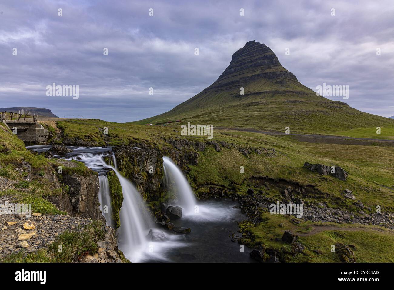 Prominent body shape hi-res stock photography and images - Alamy