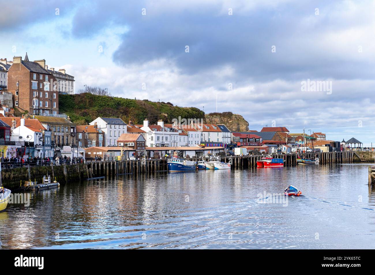 Busy coastal road hi-res stock photography and images - Alamy