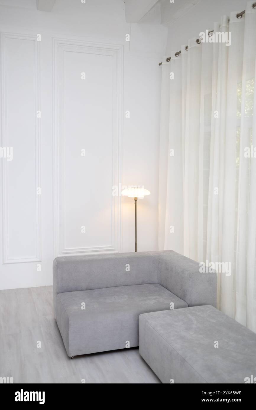 Sheer paneled hi-res stock photography and images - Alamy
