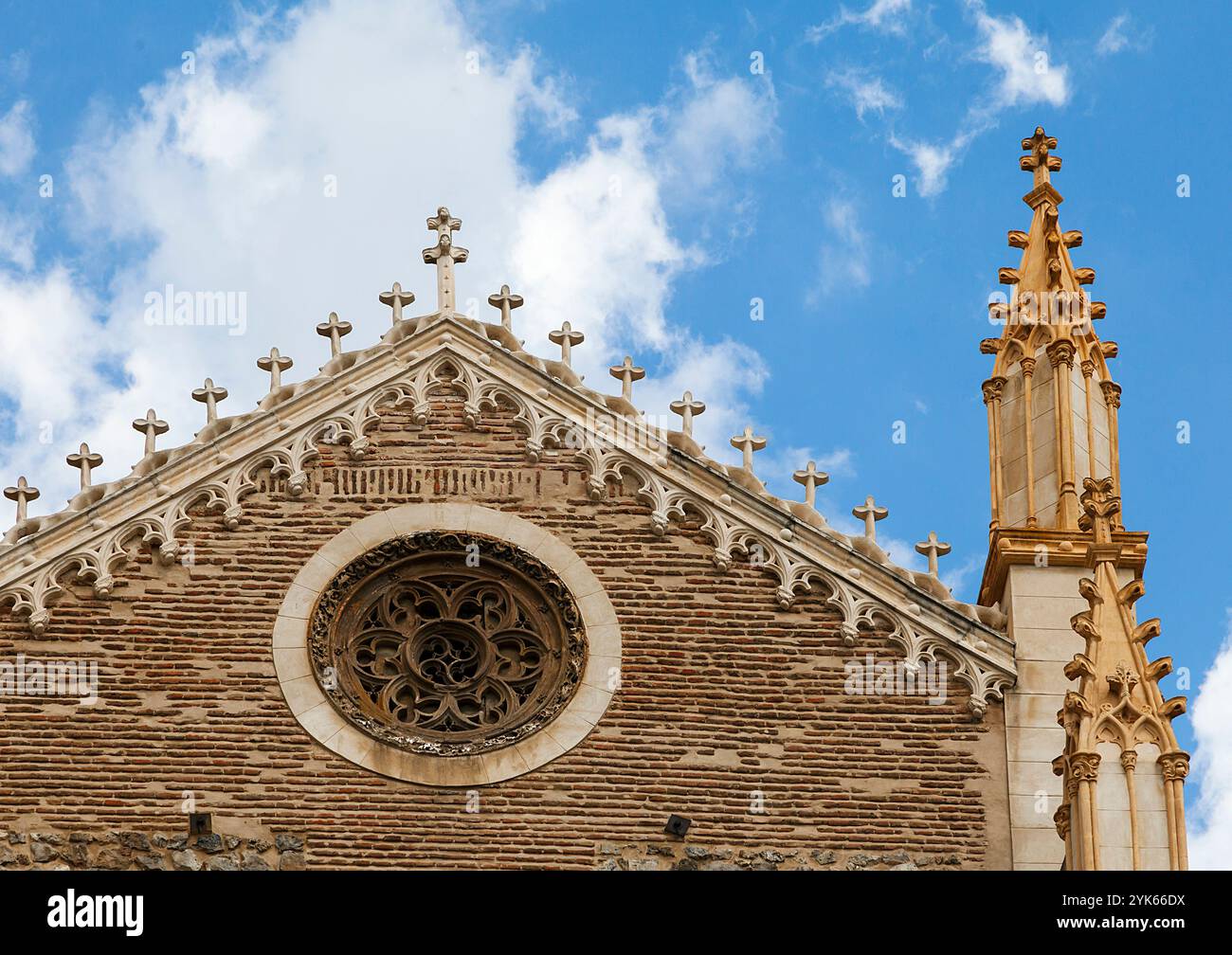 Gothic structure features hi-res stock photography and images - Alamy