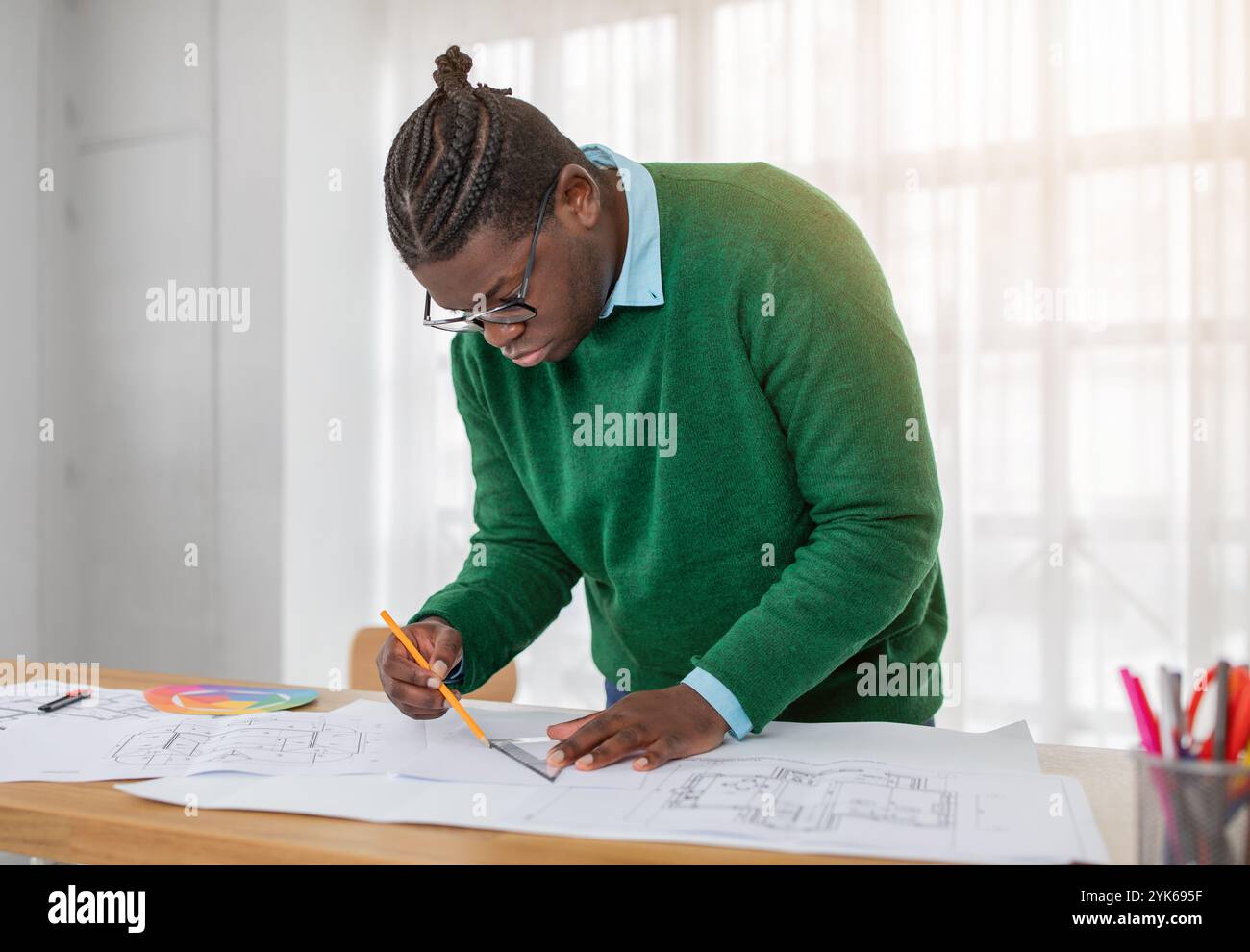 Architect studio teamwork people working hi-res stock photography and ...