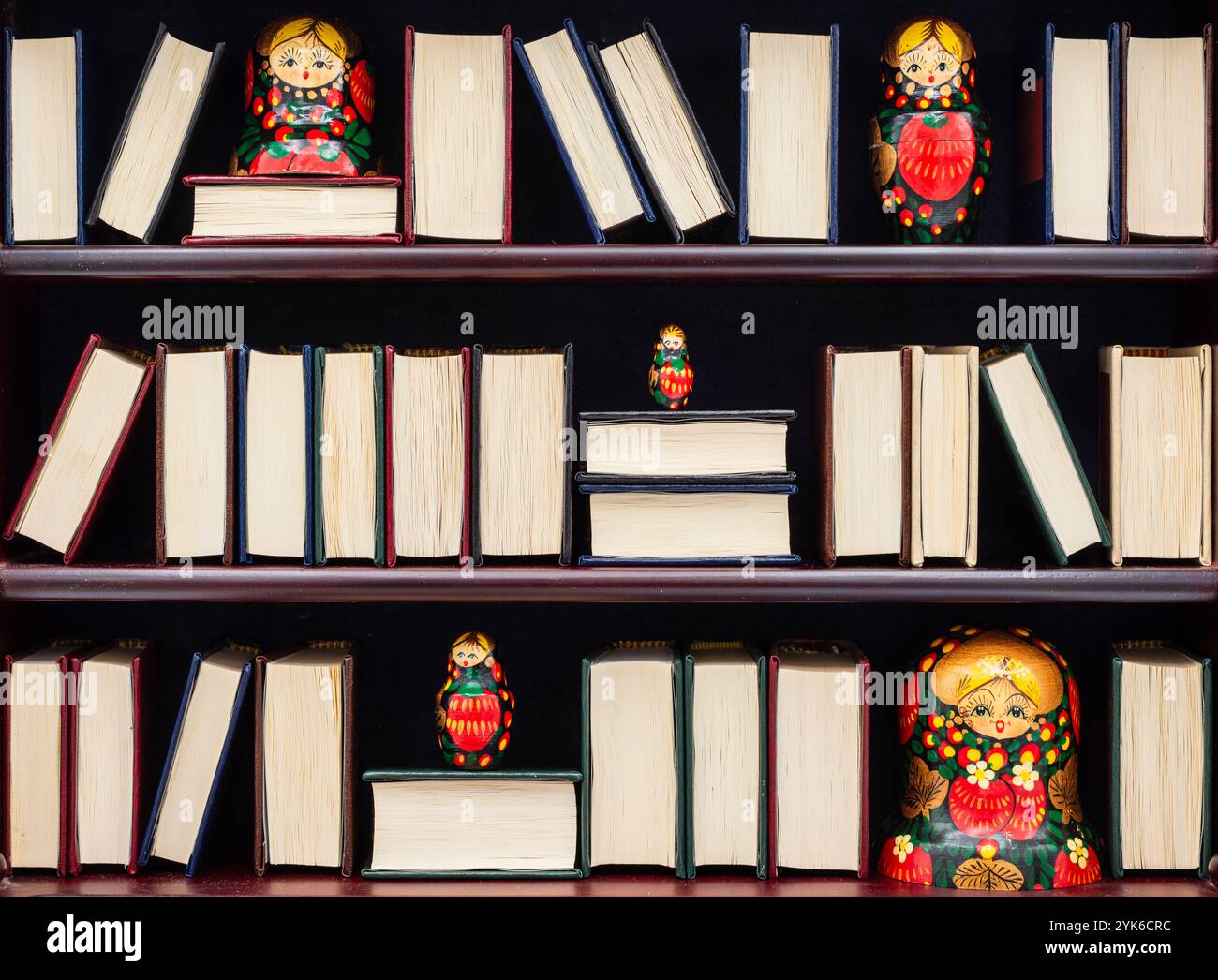 Libros clásicos hi-res stock photography and images - Alamy