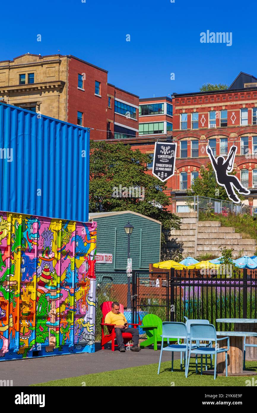 Waterfront container village hi-res stock photography and images - Alamy