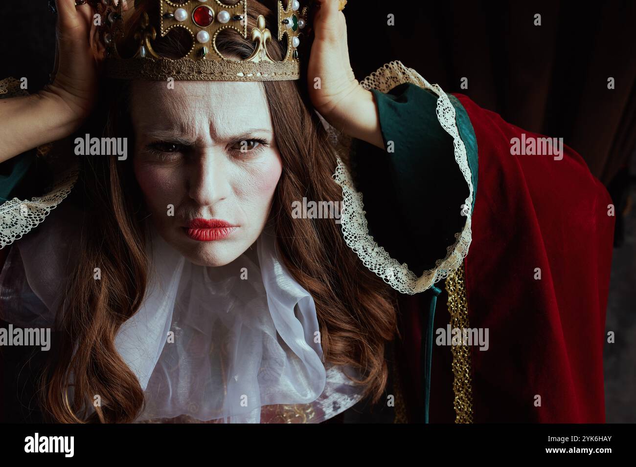 Old woman actress in medieval hi-res stock photography and images - Alamy