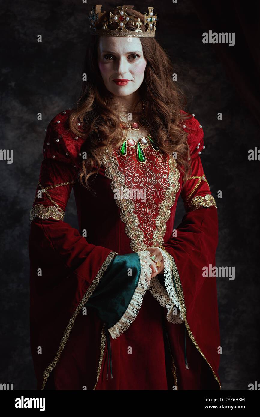 Old woman actress in medieval hi-res stock photography and images - Alamy