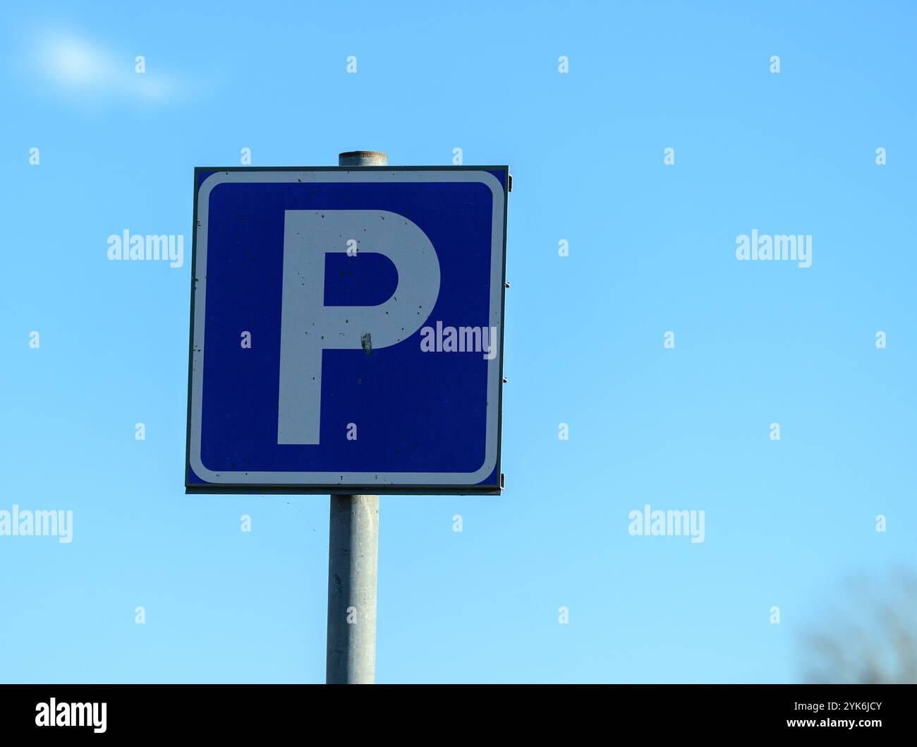 Clear identification guide hi-res stock photography and images - Alamy