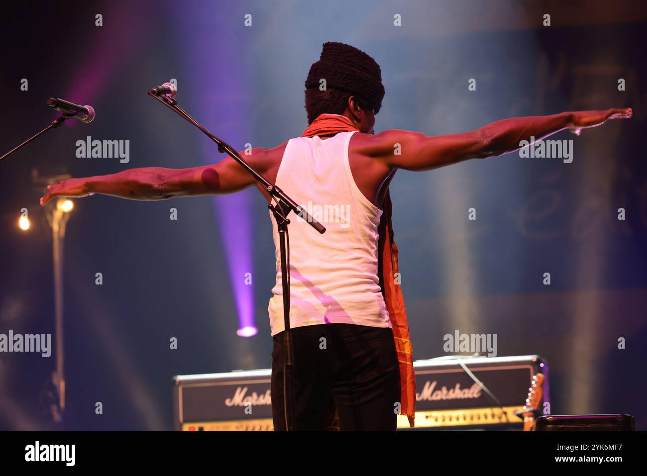 Keziah Jones, Nigerian singer, composer and guitarist, in concert at ...