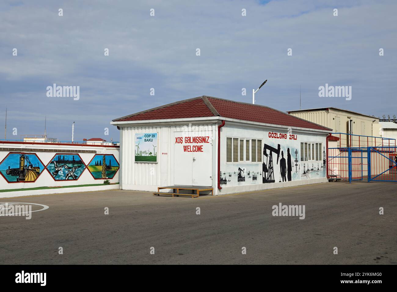 Landing pier to the offshore oil platform city of Neft Daslari in ...
