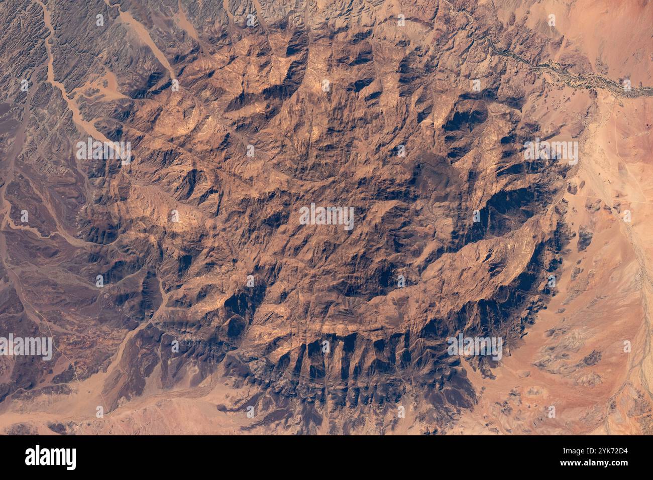 Brandburg massif hi-res stock photography and images - Alamy