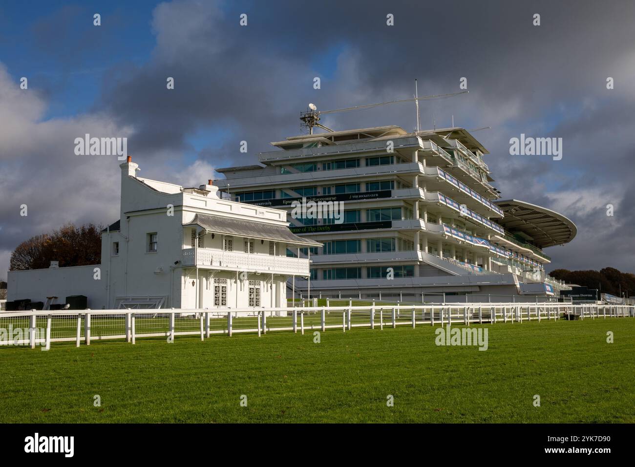 The Parade ring and Queen Stand seen at Epsom Racecourse. Horse racing ...