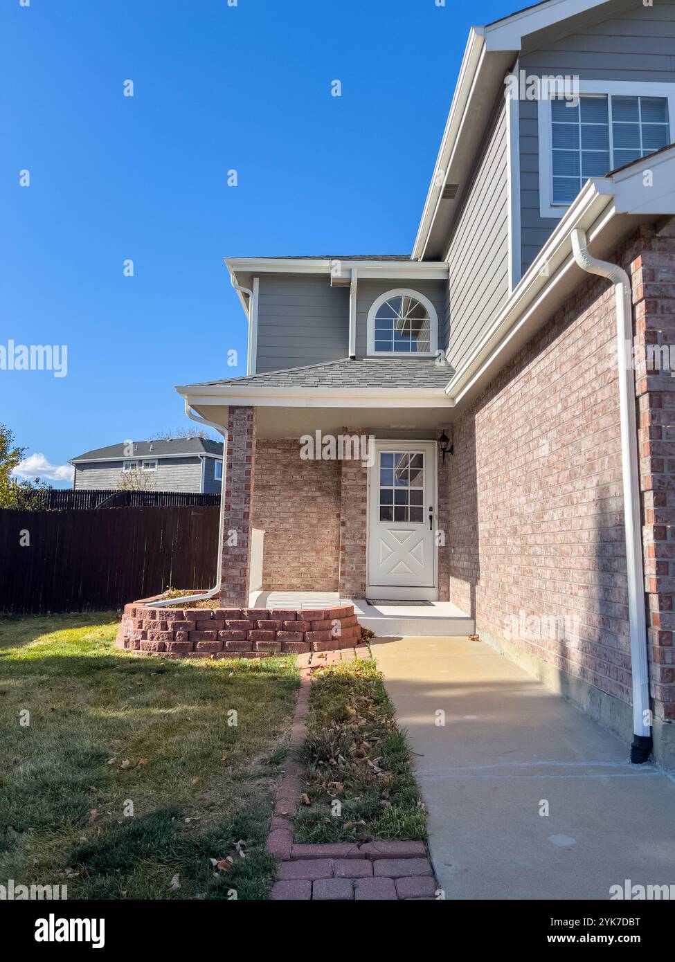 Suburban Backyard Patio in Late Fall Season Stock Photo - Alamy