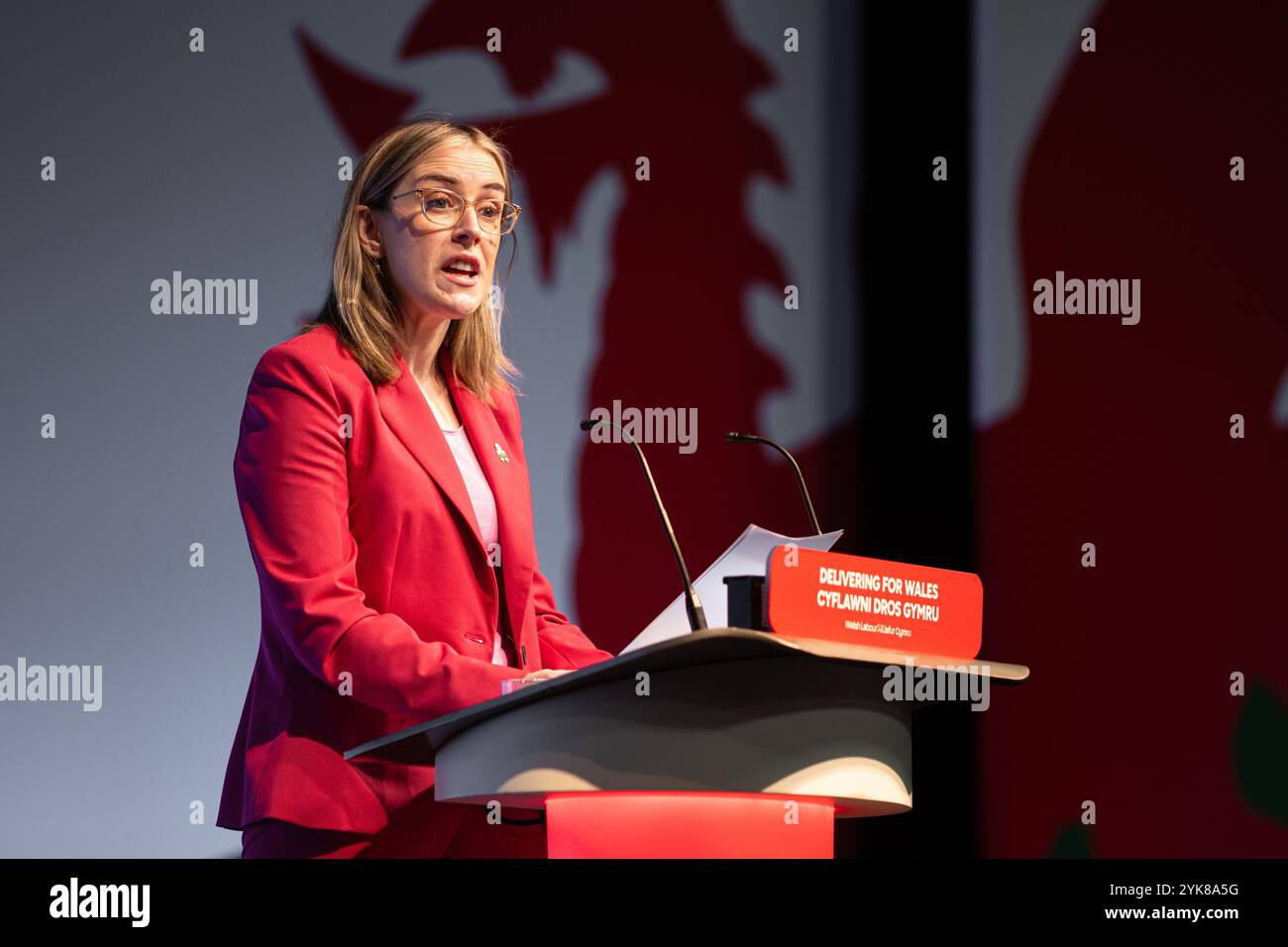 Sarah murphy wales hi-res stock photography and images - Alamy