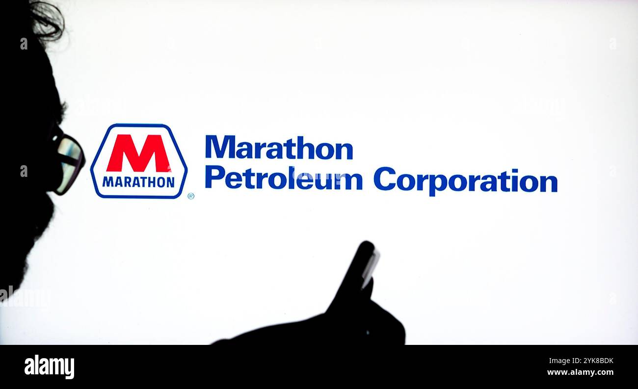 Marathon petroleum logo hi-res stock photography and images - Alamy