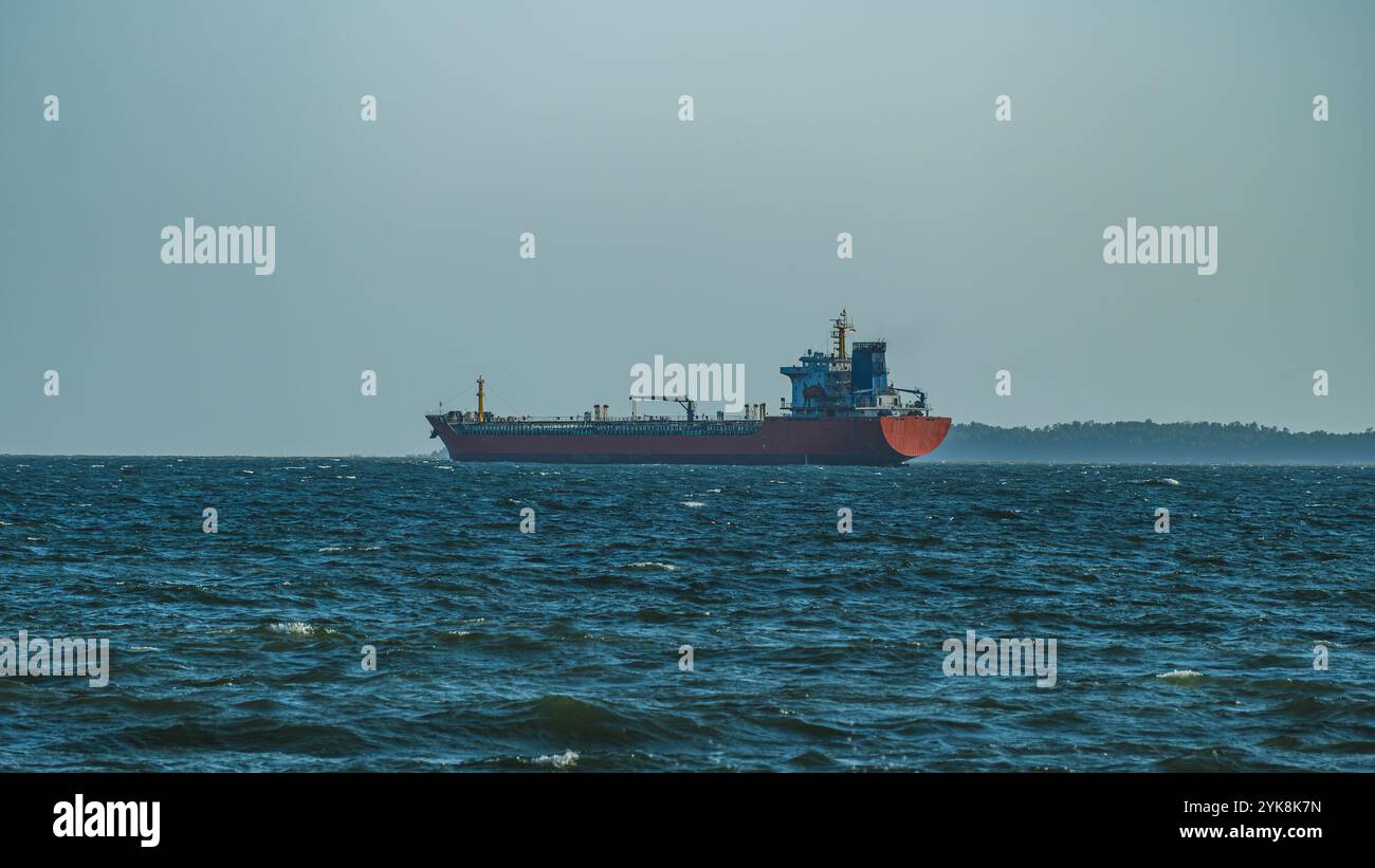 Large shipping container ship sails hi-res stock photography and images ...