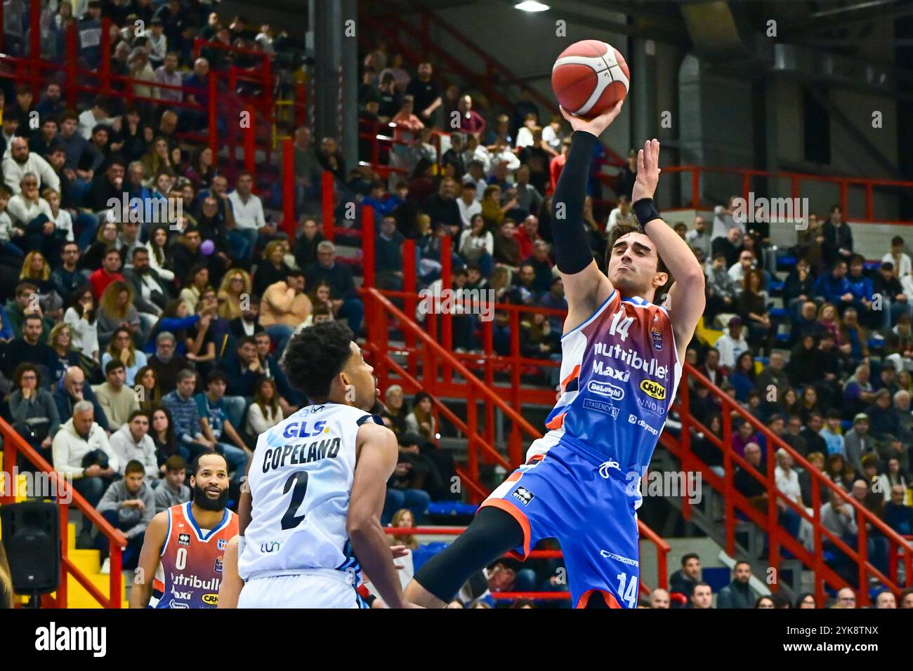 Napoli, Italy. 17th Nov, 2024. Bruno Mascolo of NutriBullet Treviso Basket scores a basket ...