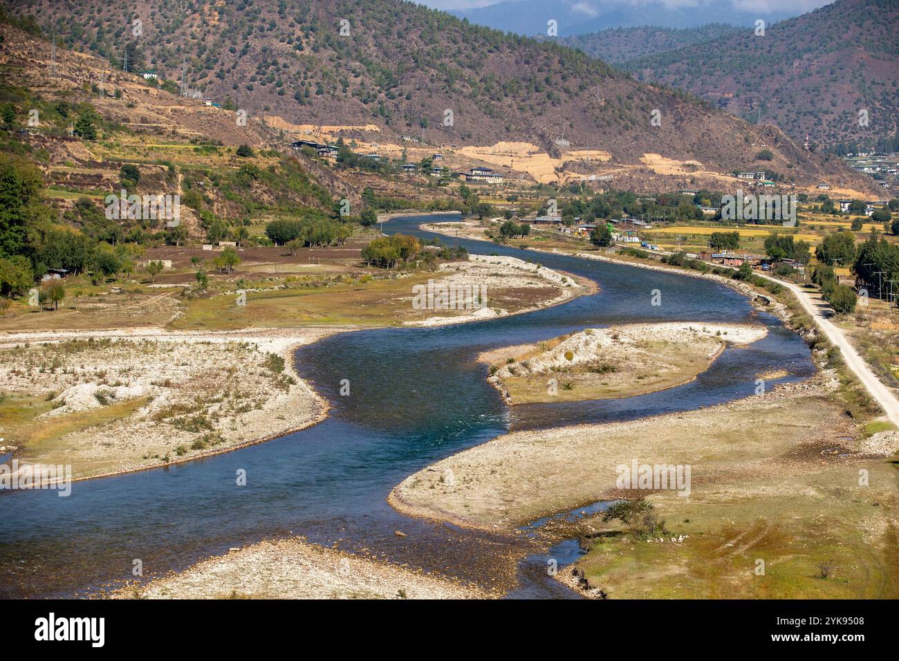 Paro river hi-res stock photography and images - Alamy
