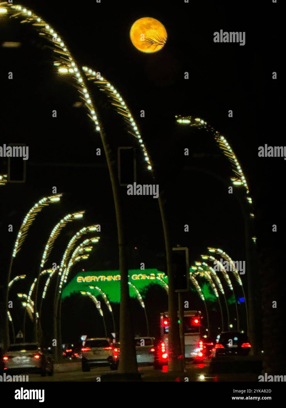 Super moon doha hi-res stock photography and images - Alamy