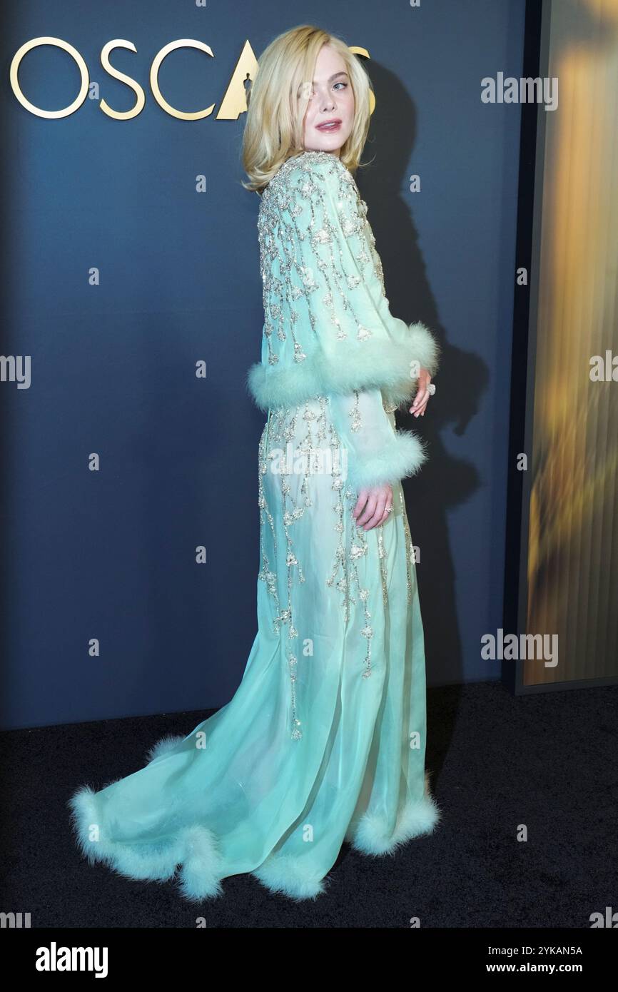 Elle Fanning arrives at the 15th Governors Awards on Sunday, Nov. 17 ...