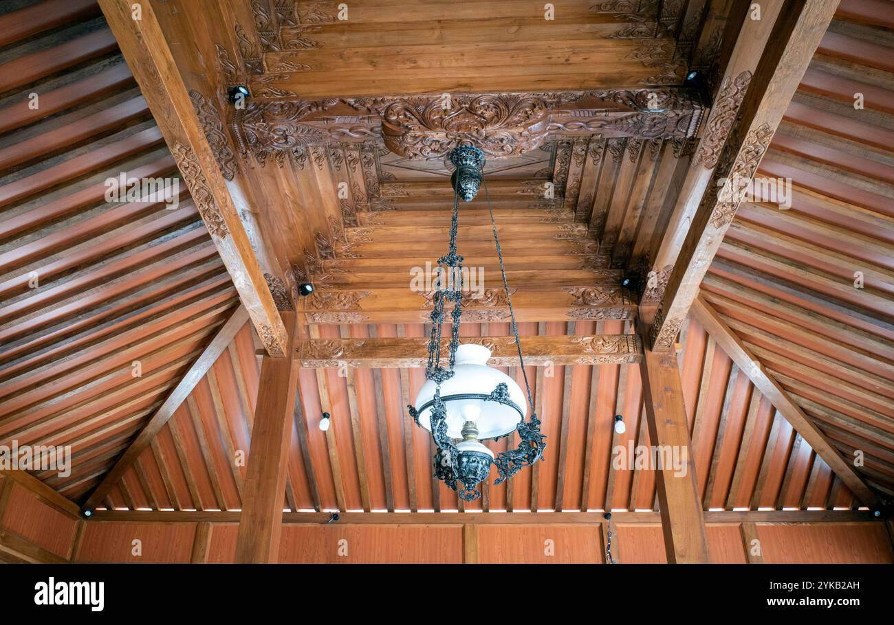 Javanese ceiling hi-res stock photography and images - Alamy