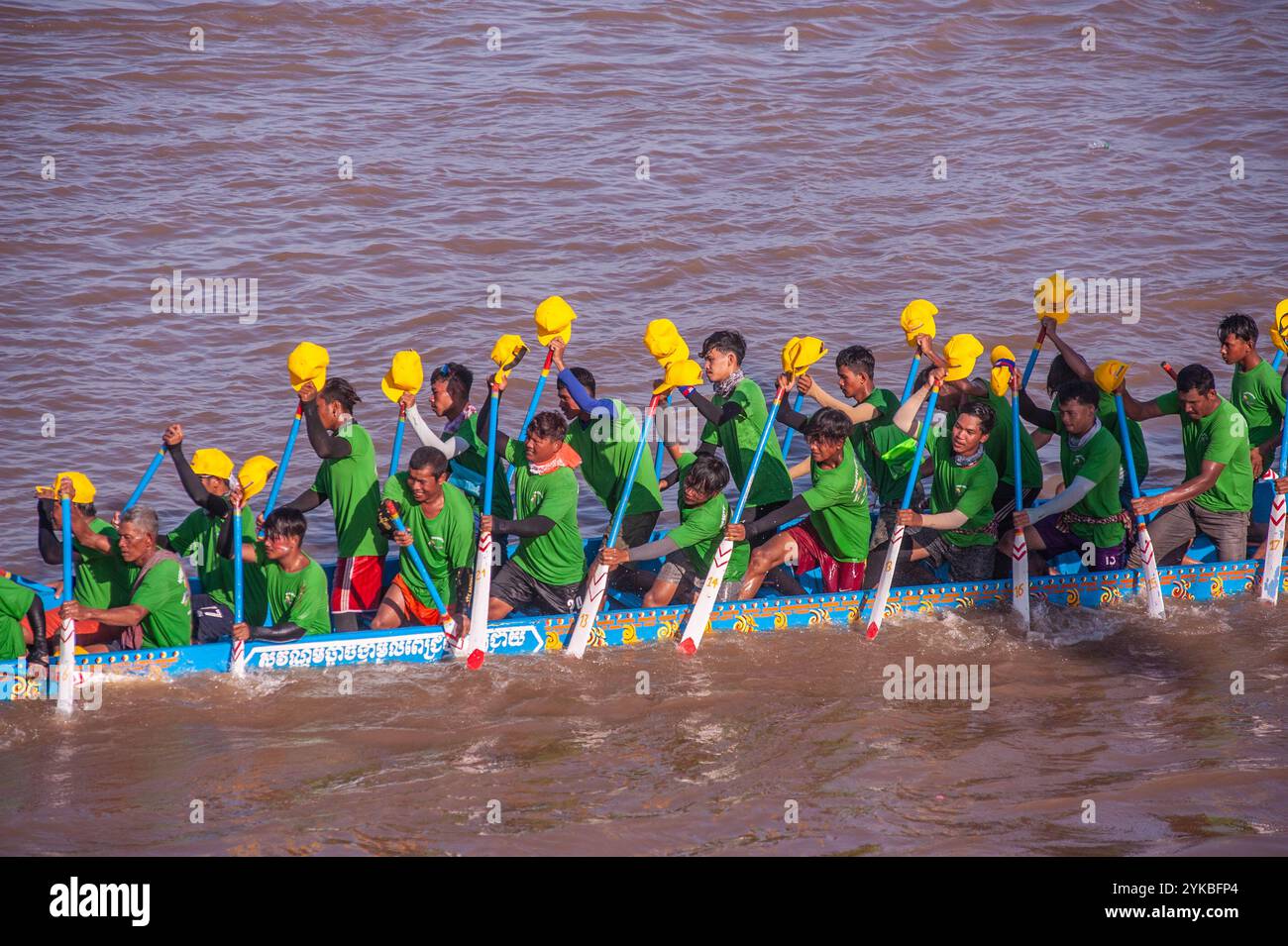 Phnom Penh celebrates Bon Om Touk, The Cambodian Water Festival, with ...