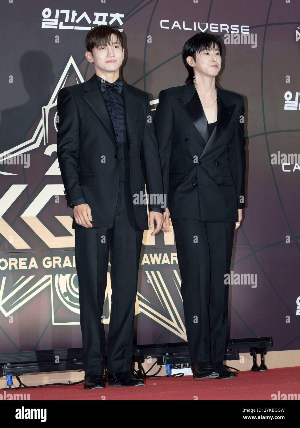Incheon, South Korea. 16th Nov, 2024. South Korean K-Pop boys band TVXQ, attend a red carpet ...