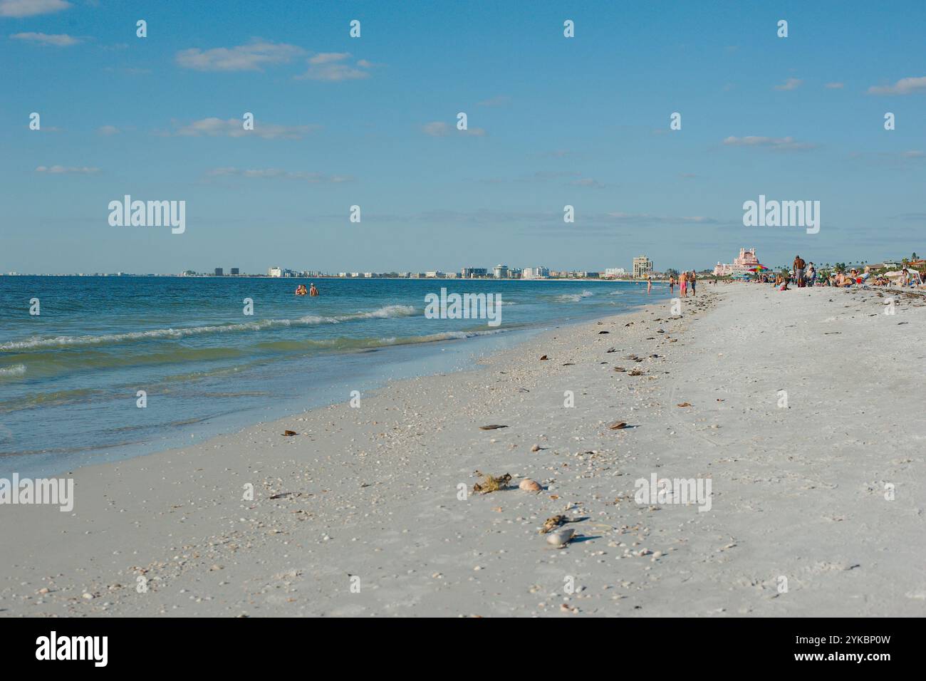 Wide view north Leading Lines St. Pete Beach, FL, Pass-a-Grille beach ...