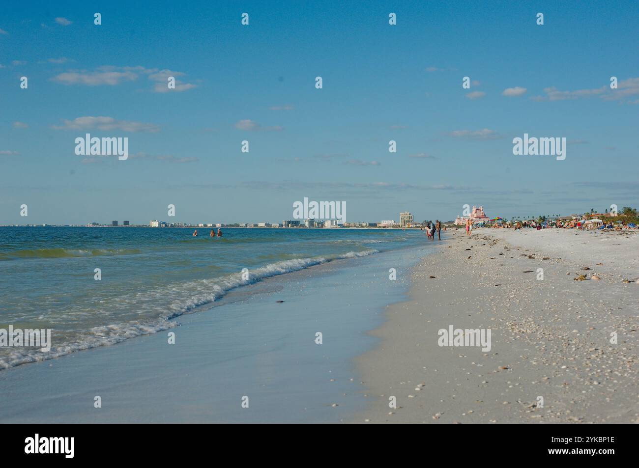 Wide view north Leading Lines St. Pete Beach, FL, Pass-a-Grille beach ...