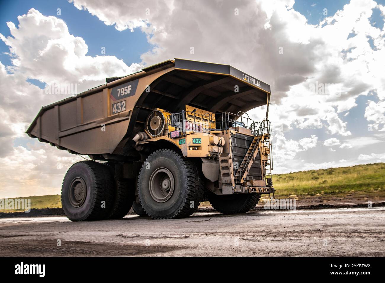 Open pit coal mine, in the Thunder Basin National Grassland, near ...
