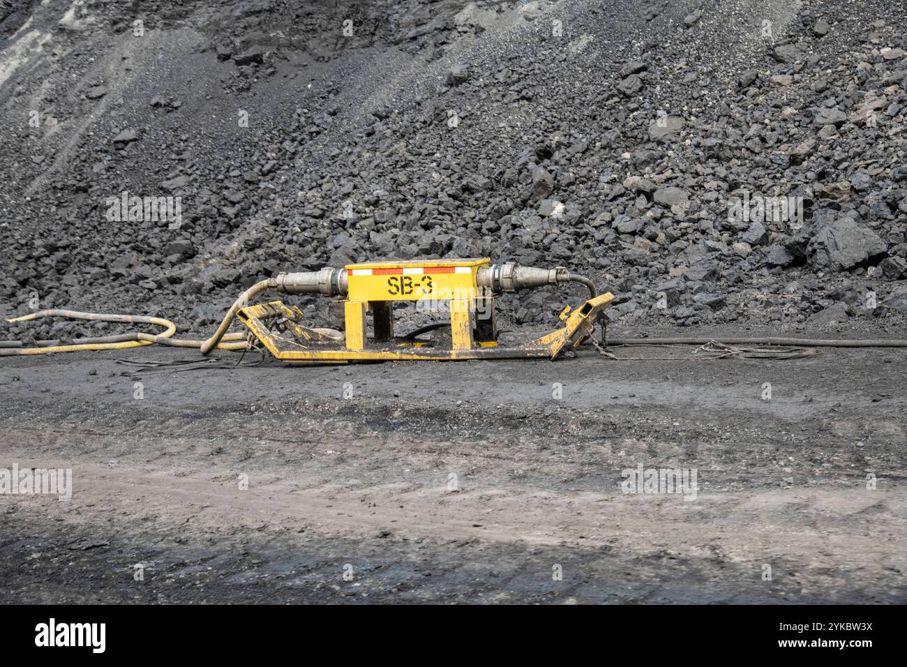 Open pit coal mine, in the Thunder Basin National Grassland, near ...