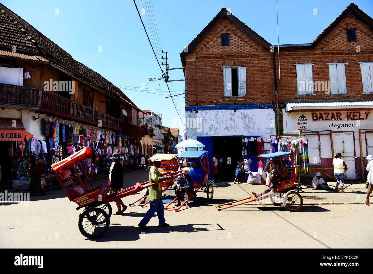 A pousse pousse in the streets of Antsirabe, Madagascar Stock Photo - Alamy